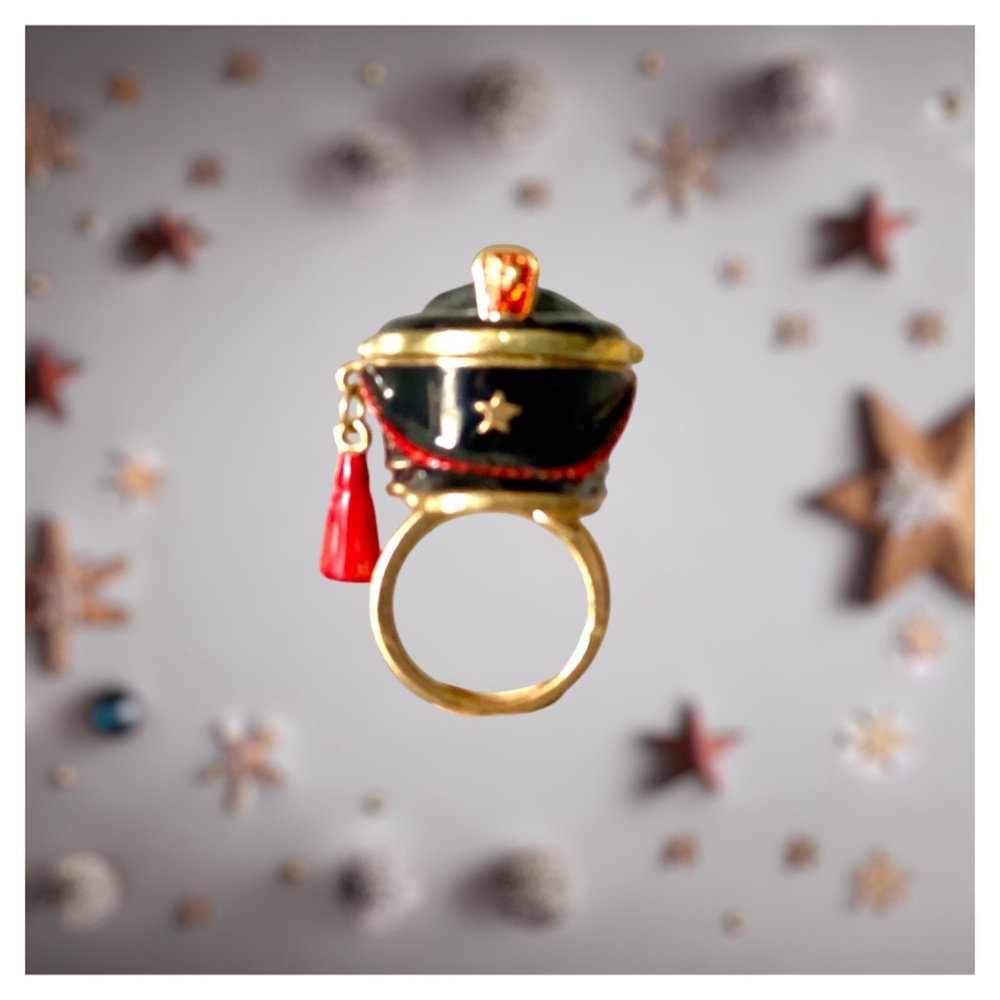 Rare Nutcracker Soldier Hat Secret Compartment Womens… - Gem